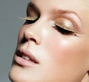 How To Wear Gold Eye Makeup: 7 Ideas and Tutorial Videos
